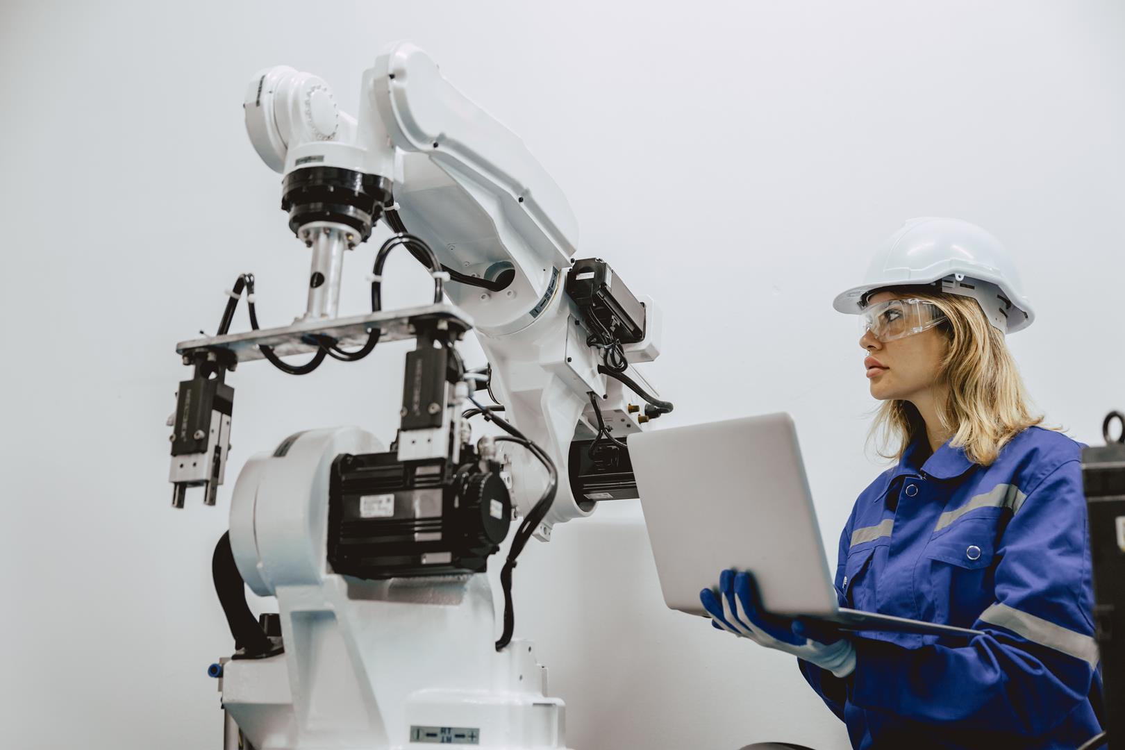 The Role of Industrial Robots in the Future - RoboMag.Net - Robot ...
